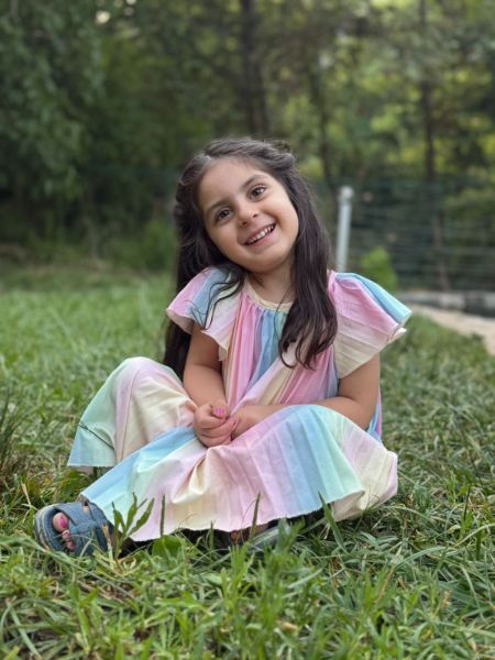 Vote for Leen in the World Model Kid contest